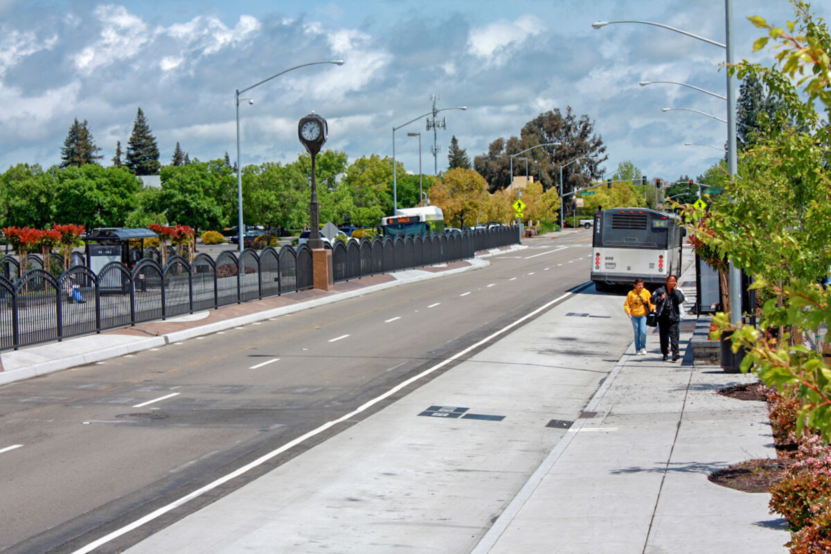 Mall Transfer Station (MTS) - San Joaquin Regional Transit District